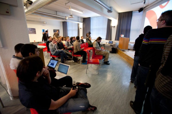 Discover critical skills for every tech community manager