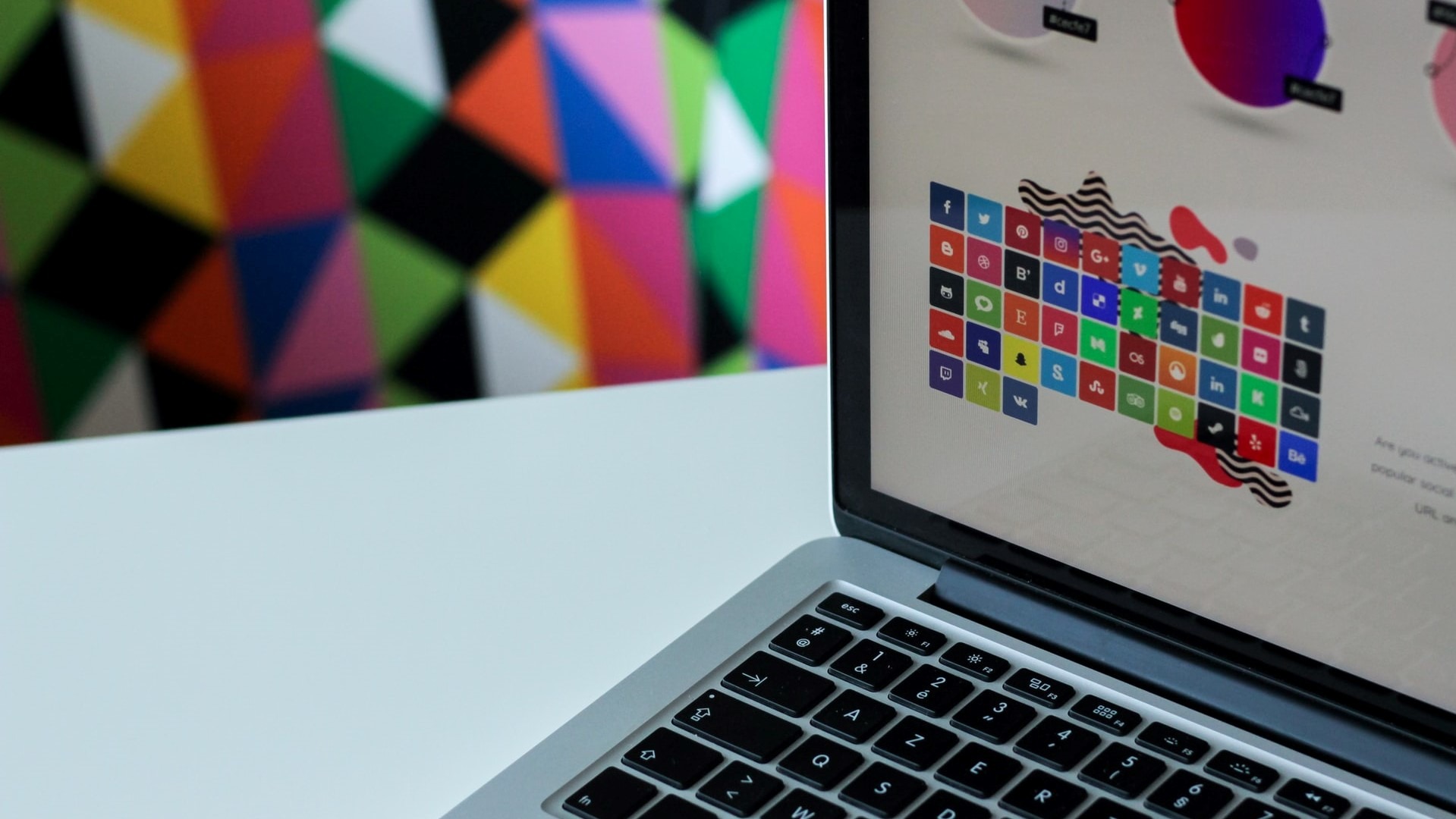 Becoming a Better Web Designer in 2022: Pro Tips and Tools